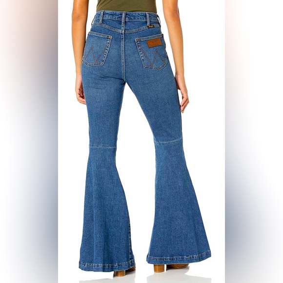Wrangler | Jeans | Wrangler Womens Retro High Rise Trumpet Flare Jean ...